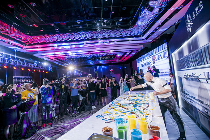 Artist of the Month: Tom Wolfe | Contemporary Arts Agency